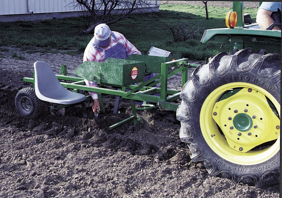 FARM SHOW Magazine - The BEST stories about Made-It-Myself Shop ...