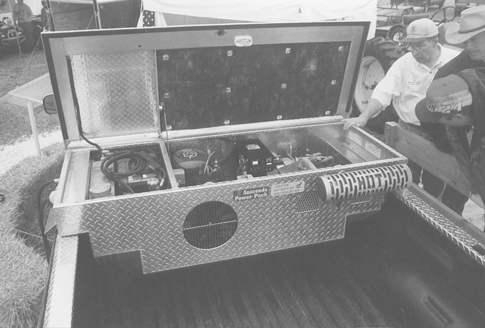 FARM SHOW Magazine - The BEST stories about Made-It-Myself Shop ...