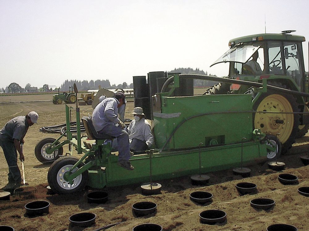 FARM SHOW Magazine - The BEST stories about Made-It-Myself Shop ...