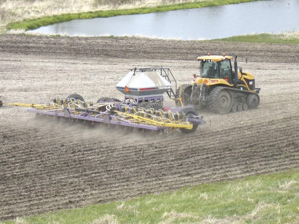 FARM SHOW Magazine - The BEST stories about Made-It-Myself Shop ...