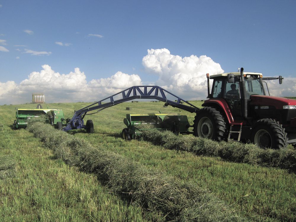 FARM SHOW Magazine - The BEST stories about Made-It-Myself Shop ...