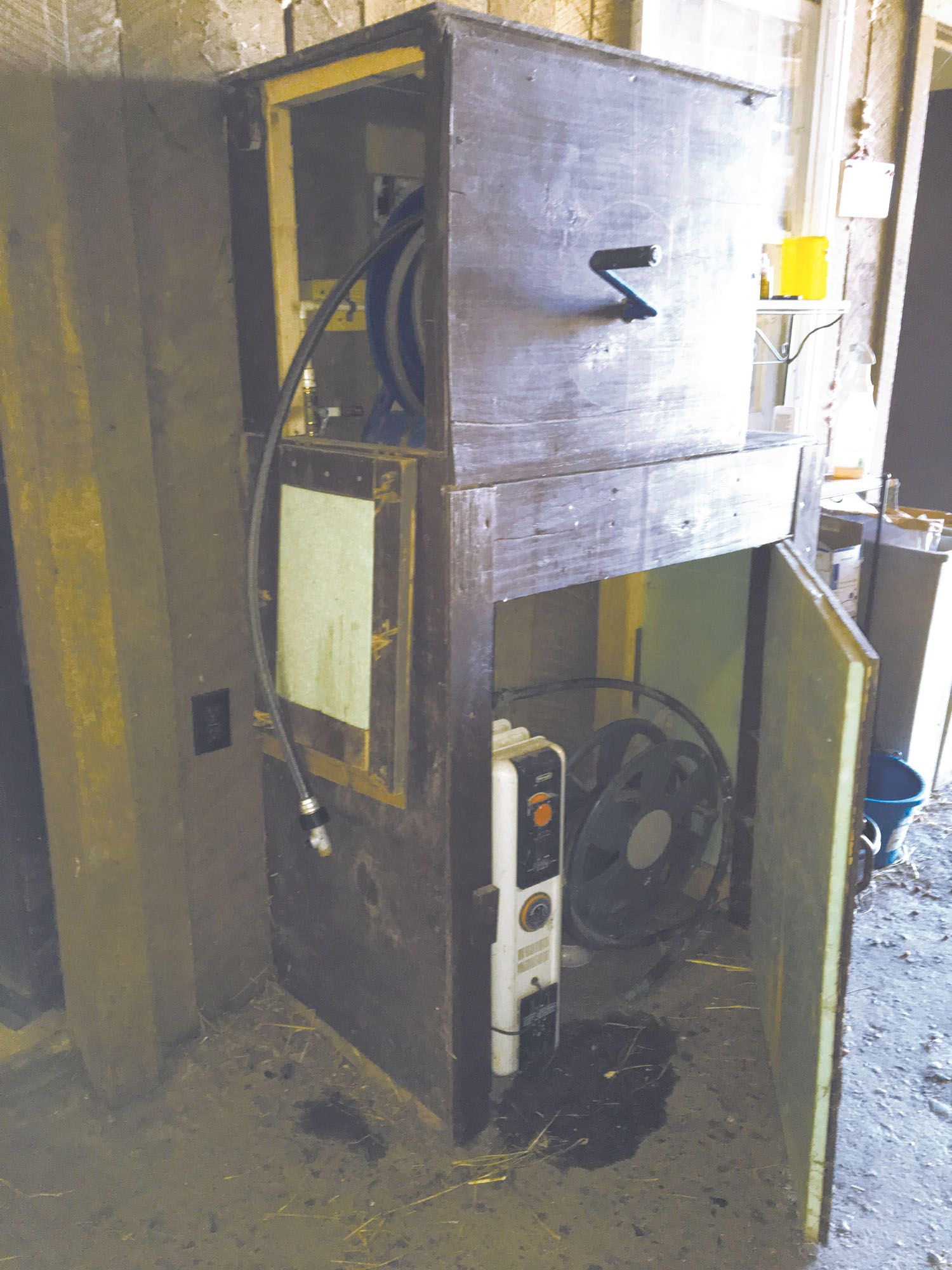 FARM SHOW Magazine - The BEST stories about Made-It-Myself Shop ...