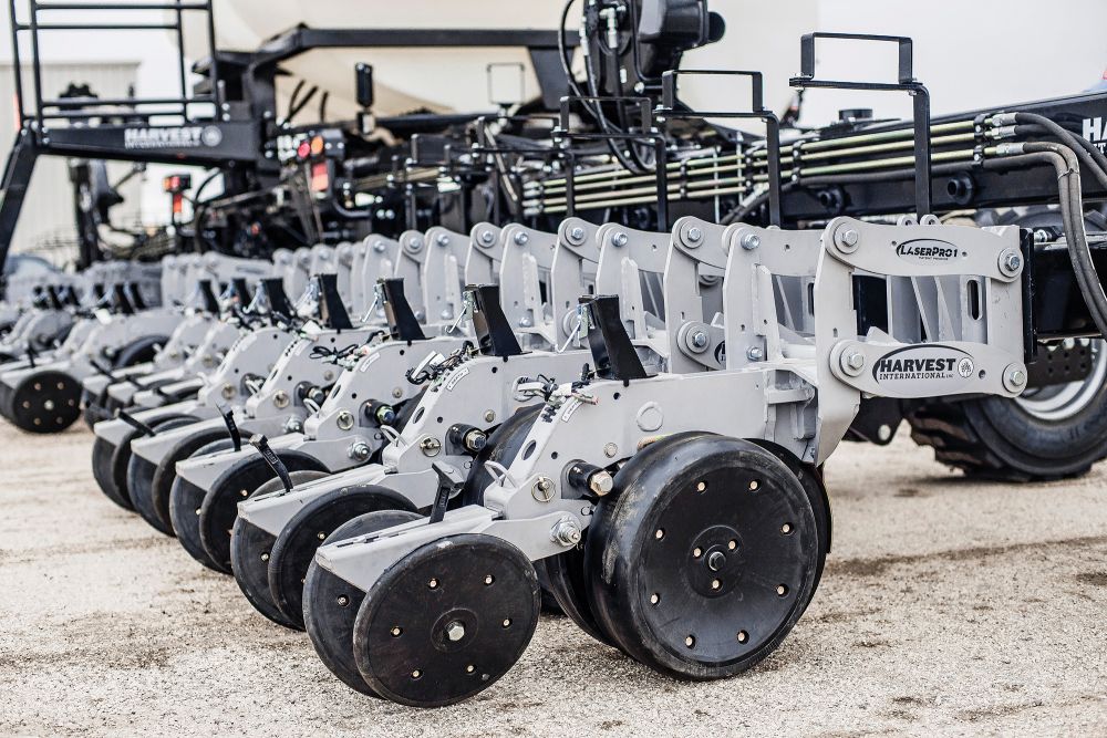 FARM SHOW Magazine - The BEST stories about Made-It-Myself Shop ...