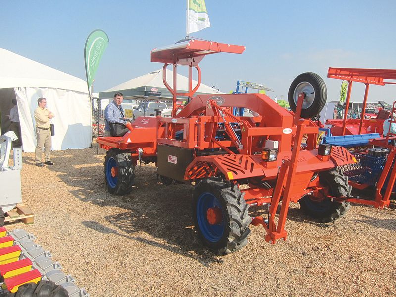 FARM SHOW Magazine - The BEST stories about Made-It-Myself Shop ...