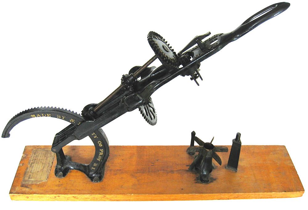 FARM SHOW Magazine - The BEST stories about Made-It-Myself Shop ...