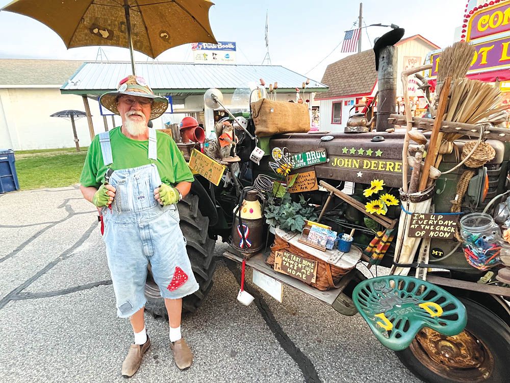 FARM SHOW Magazine - The BEST stories about Made-It-Myself Shop ...