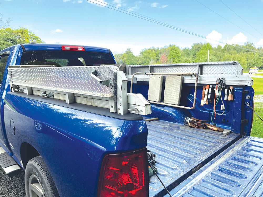 FARM SHOW Magazine - The BEST stories about Made-It-Myself Shop ...